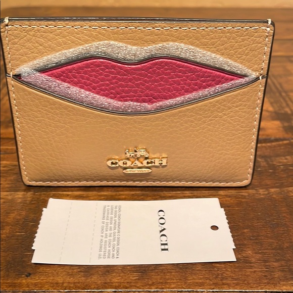 Coach | Bags | Nwt Coach Pebbled Leather Red Tan Lip Card Holder Msrp ...